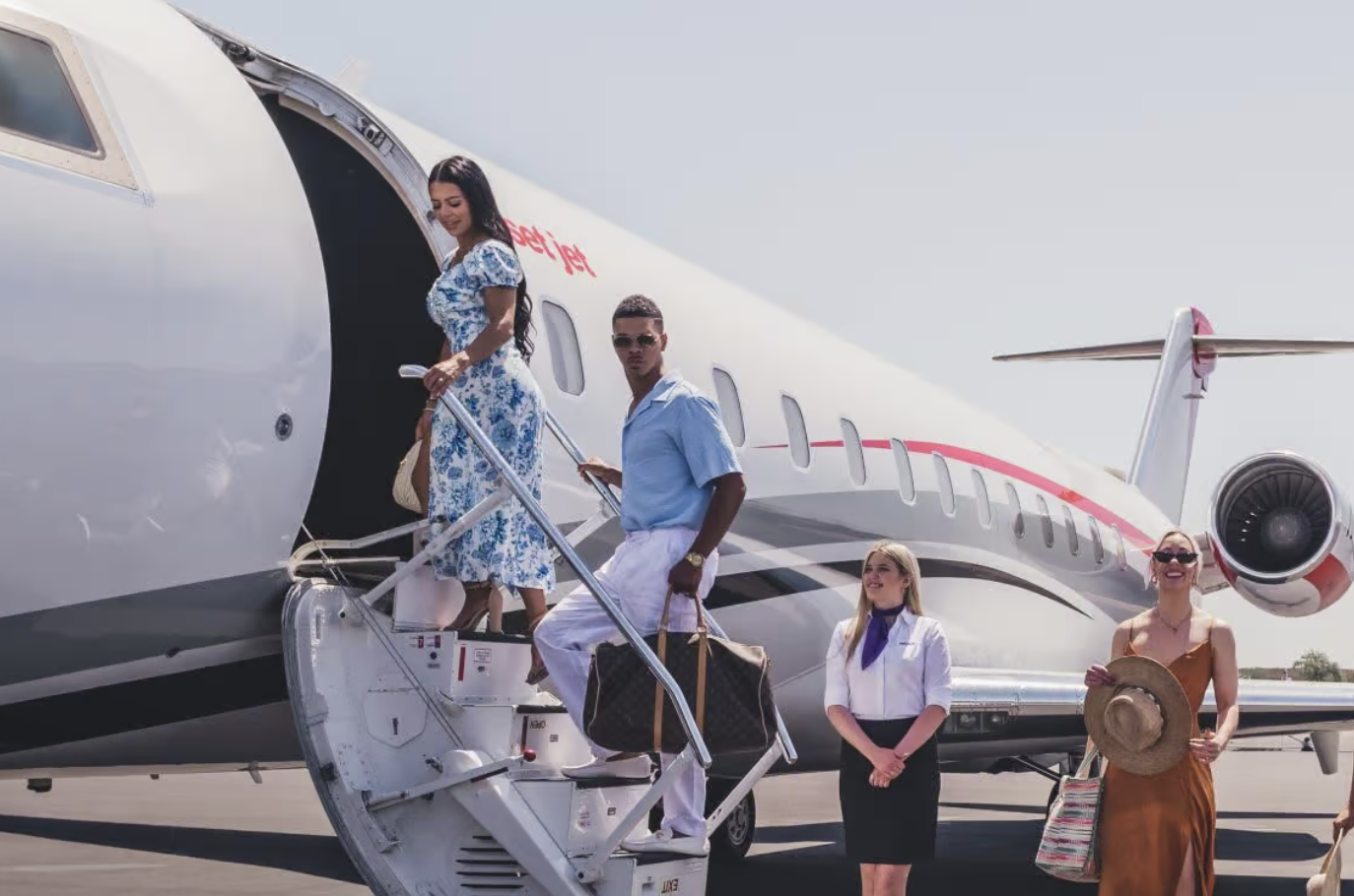 Wheels Up Interim Ceo Smith Gets 150k Raise